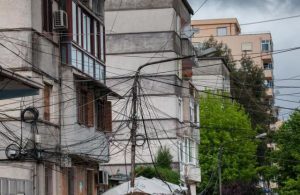 Η ΚΡΙΣΗ ΣΤΗΝ ΑΛΒΑΝΙΑ ΤΟ 1997 ΚΑΙ ΤΟ ΚΥΜΑ ΠΑΡΑΝΟΜΗΣ ΕΙΣΟΔΟΥ ΣΤΗΝ ΕΛΛΑΔΑ ...