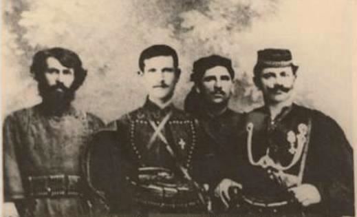 ΜΑΚΕΔΟΝΟΜΑΧΟΙ – ΝΑΟΥΜ ΣΠΑΝΟΣ (ΚΑΠΕΤΑΝ ΑΠΙΚΡΑΝΤΟΣ) ΑΠΟ ΤΗΝ ΧΡΟΥΠΙΣΤΑ – Η ...